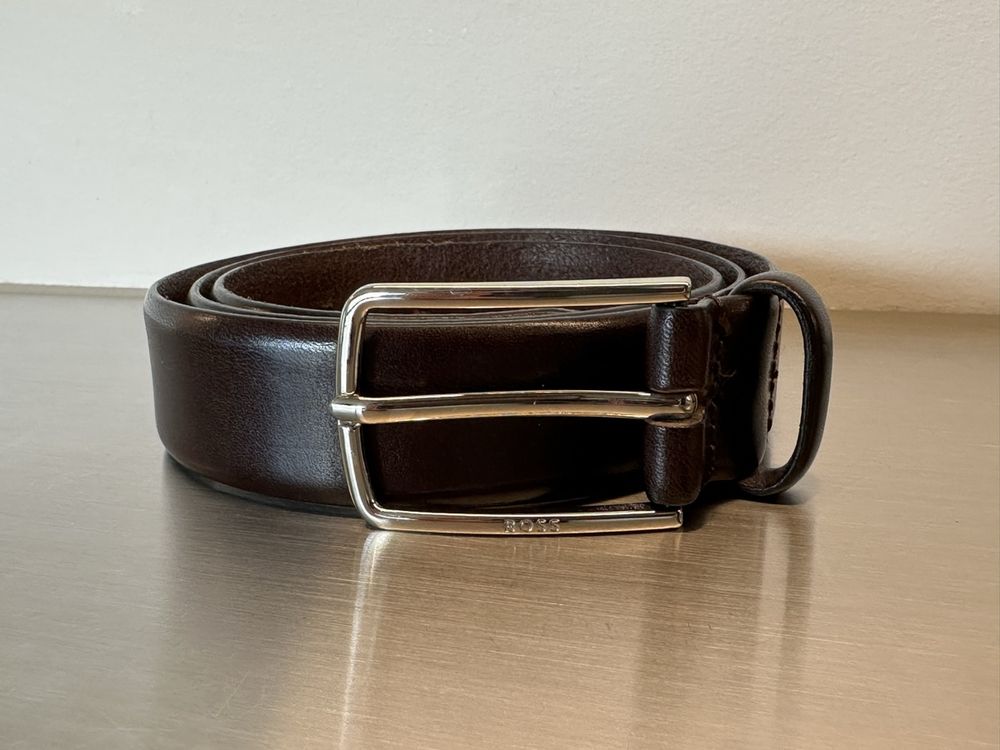 Hugo Boss Leder Gurtel - 85cm (Gebraucht) in Basel für CHF 9 – mit ...