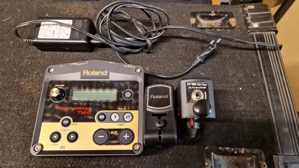 Triggermodul Roland TM-2 inkl. 2x Roland RT-10K Kick-Trigger (Gebraucht ...