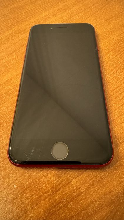 iPhone Se RED 128 GB (Gebraucht) in Hermetschwil-Staffeln für CHF 75 ...