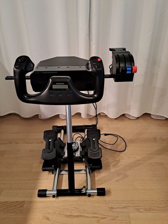 Saitek Pro Flight Yoke System mit Pedals auf Wheelstand (D'occasion) à ...