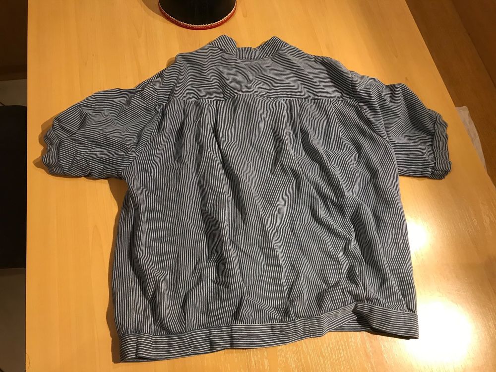 Melkerbluse mit Chüjerchäppi (Gebraucht) in Sempach für CHF 60 – mit ...