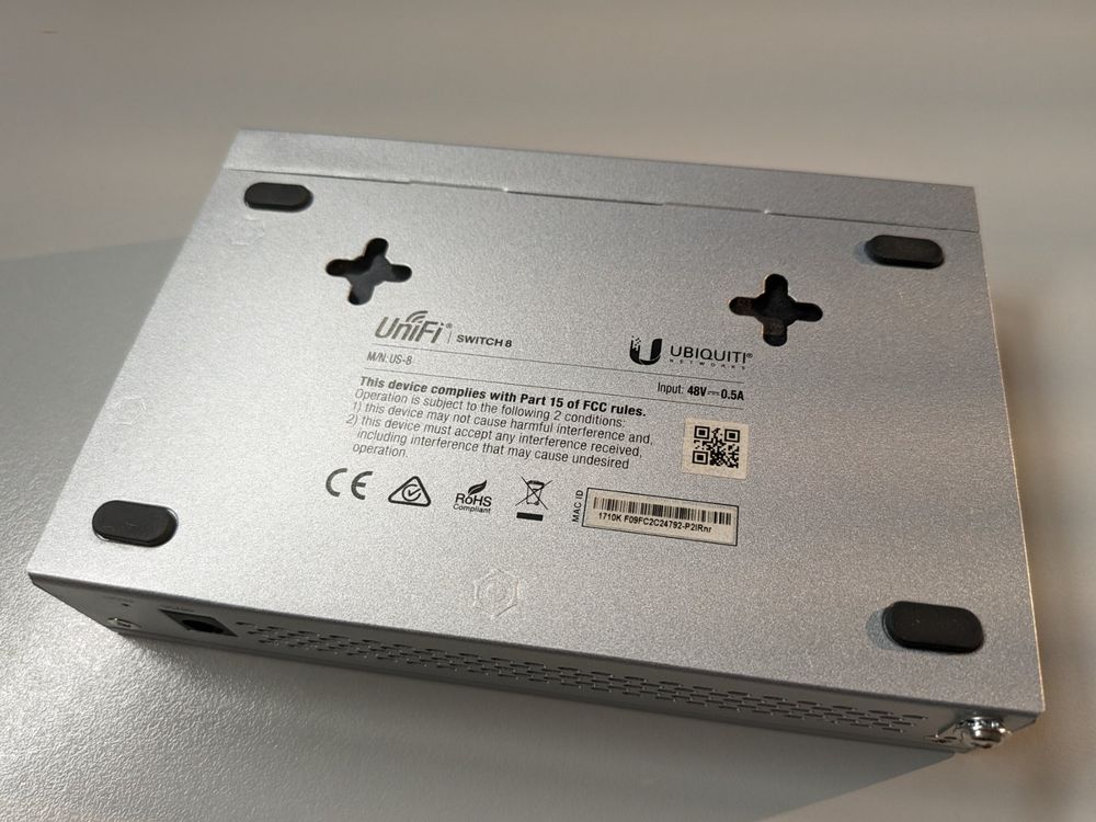 Ubiquiti US-8 POE Powered 8 Port managed switch | Kaufen auf Ricardo