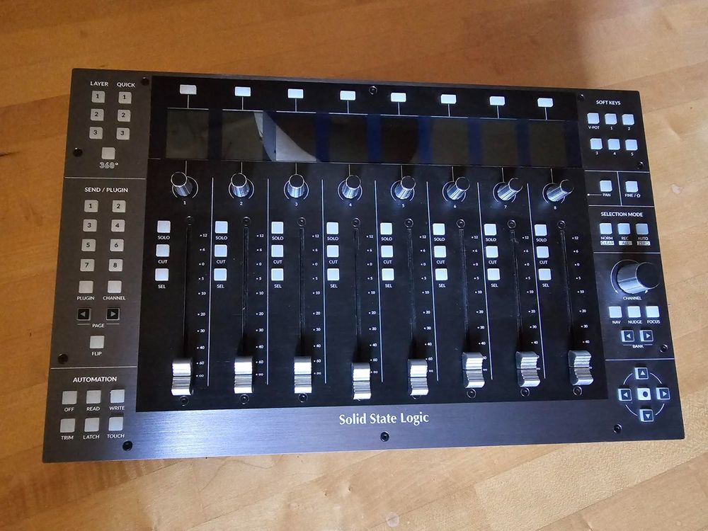 UF8 Solid State Logic (Neu (gemäss Beschreibung)) in für CHF 520 – mit Lieferung auf Ricardo kaufen