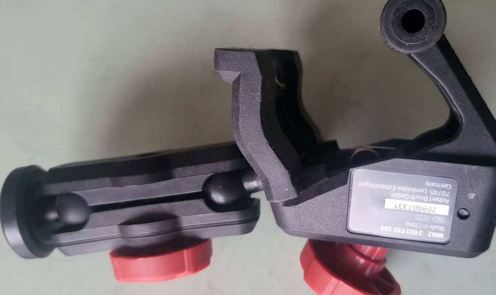 Bosch MM2 Laser Level Flexible Mount | Kaufen auf Ricardo