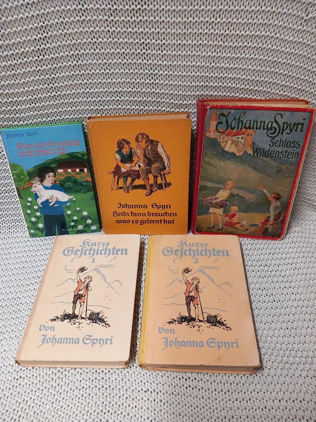 Johanna Spyri 5 antike Bücher, Heidi, Moni, Wildenstein (Gebraucht) in ...