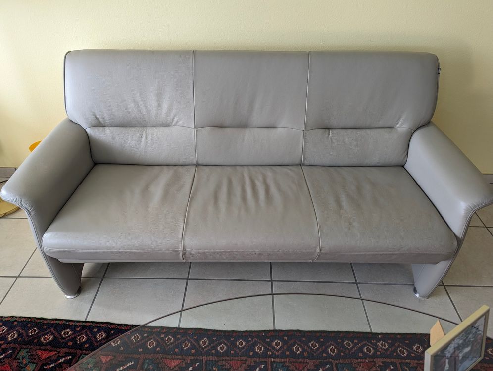 3er-Sofa echtleder grau (Gebraucht) in Liestal für CHF 150 – nur Abholung auf Ricardo kaufen