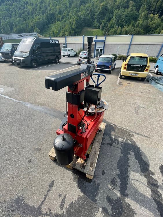 Facom UTM400 Reifenmontagemaschine (Gebraucht) in für CHF 455 – nur ...