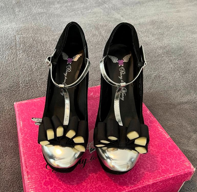 Penny loves Kenny Damen Abend Pumps Malha Designer Unikat (Neu und originalverpackt) in Lodrino ...
