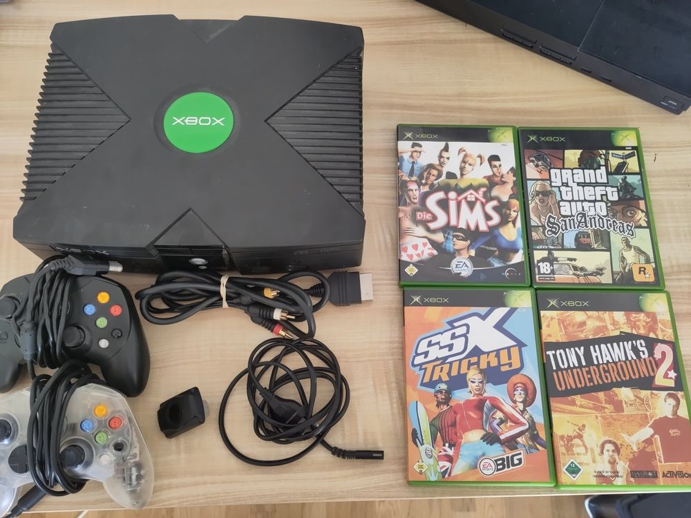 OG Xbox mit 2 Controller & Games (Gebraucht) in Schaffhausen für CHF 72 ...