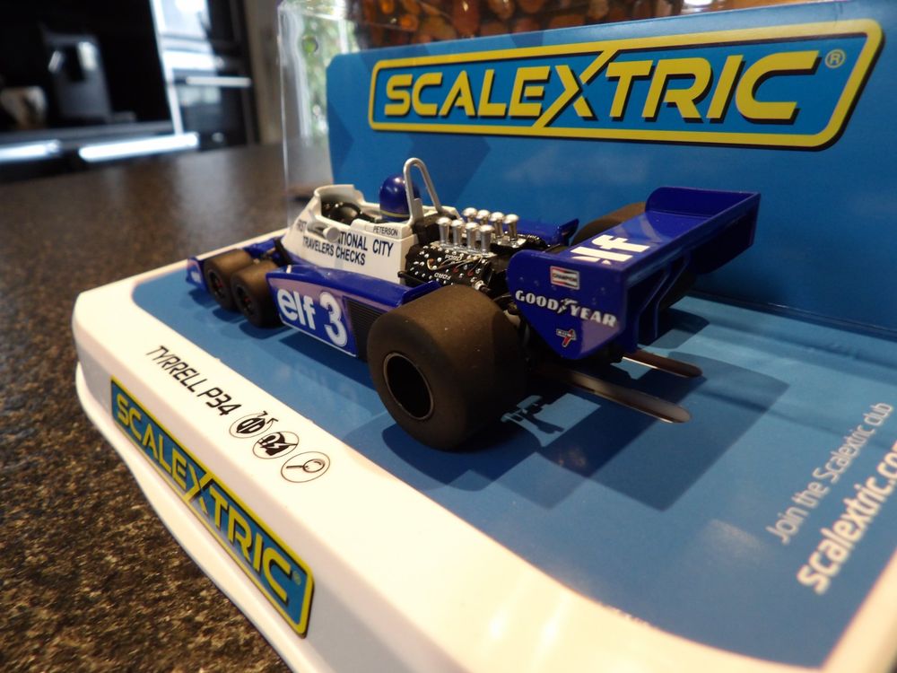 Scalextric 1:32 C4245 Tyrrell P34 - 1977 Belgian Grand Prix (Neu und originalverpackt) in Wangen ...