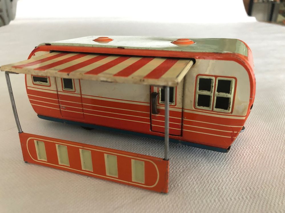 SPIELZEUG-WOHNWAGEN aus Blech 60er Jahre made inJapan (Gebraucht) in ...