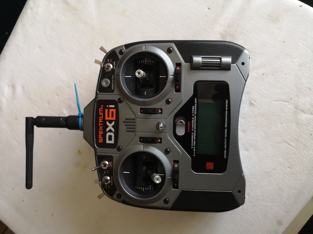 Spektrum DX6i Fernsteuerung Modellbau RC 6 Kanal (Gebraucht) in für CHF ...