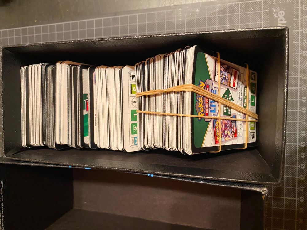 cartes Pokémon +350 codes tcg (box charizard/Dracaufeu) | Acheter sur ...