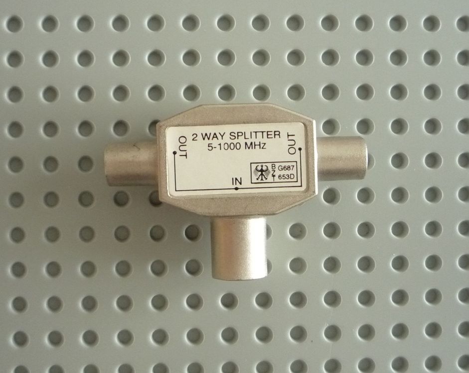 2 Way Splitter für TV-Kabel "Neuwertig" | Kaufen auf Ricardo