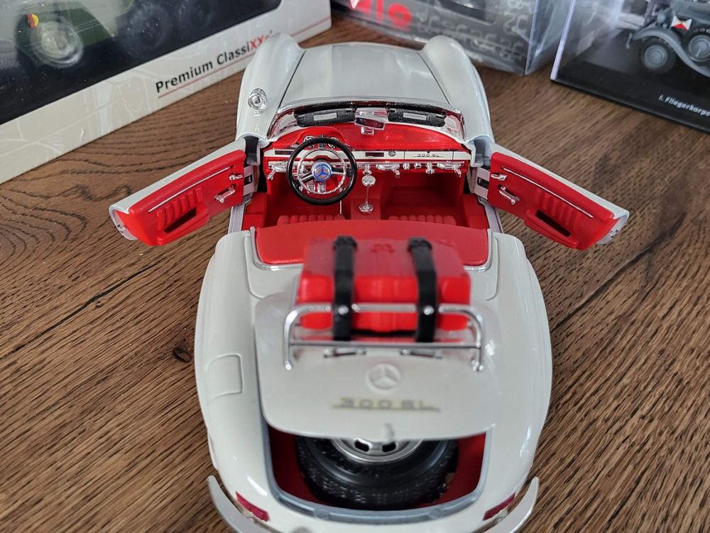 Mercedes Benz 300SL 1:18 BBurago (Gebraucht) in Rothrist für CHF 18 ...