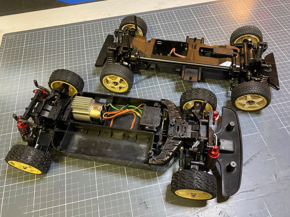 2 Tamiya Chassis nicht Komlett | Kaufen auf Ricardo