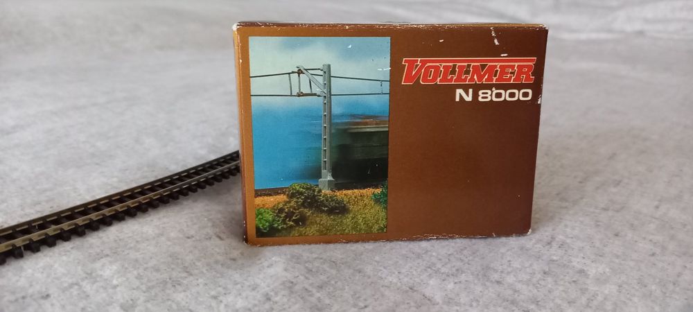 Vollmer N 8000 Oberleitungsmast kurz (20pcs) | Kaufen auf Ricardo