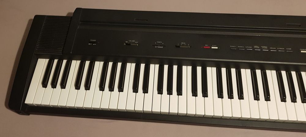 ROLAND EP 7 IIE Keyboard Stagepiano Digitalpiano mit Ständer | Kaufen ...