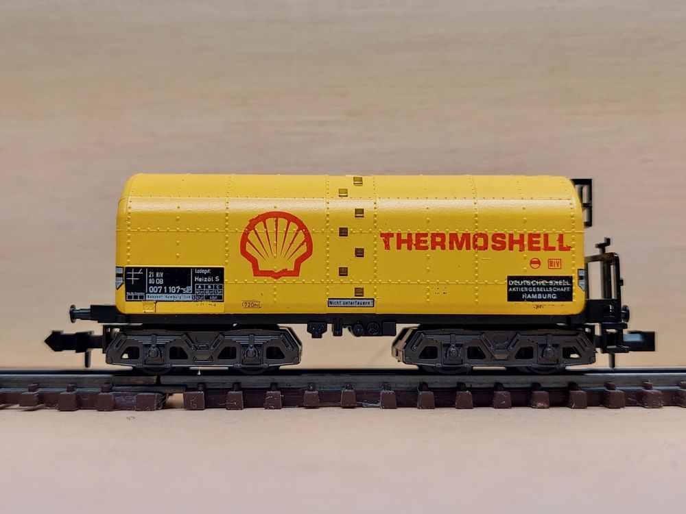 Minitrix 51-3591-00 SHELL Heizölwagen in OV, wenig bespielt (Gebraucht ...