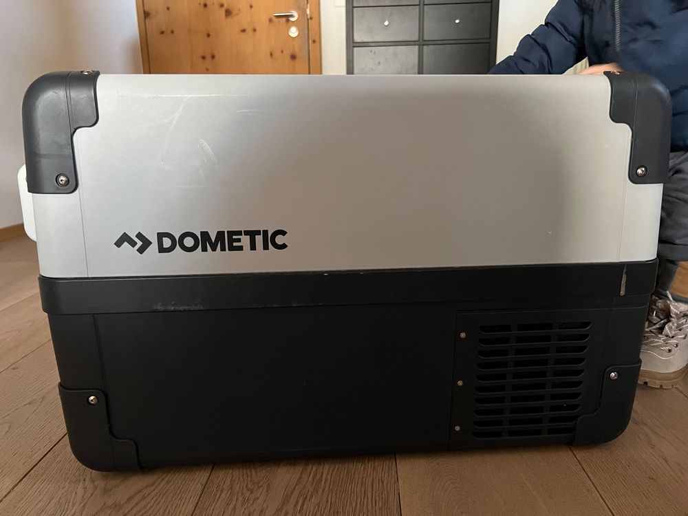DOMETIC CFX 35 Kompressor-Kühlbox (Gebraucht) in Champfèr für CHF 400 – nur Abholung auf Ricardo ...