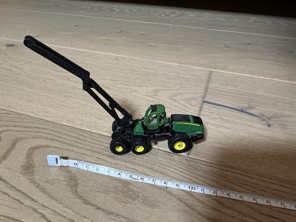 John Deere Forstmaschine Spielzeugtraktor Kranwagen grün (Gebraucht) in ...