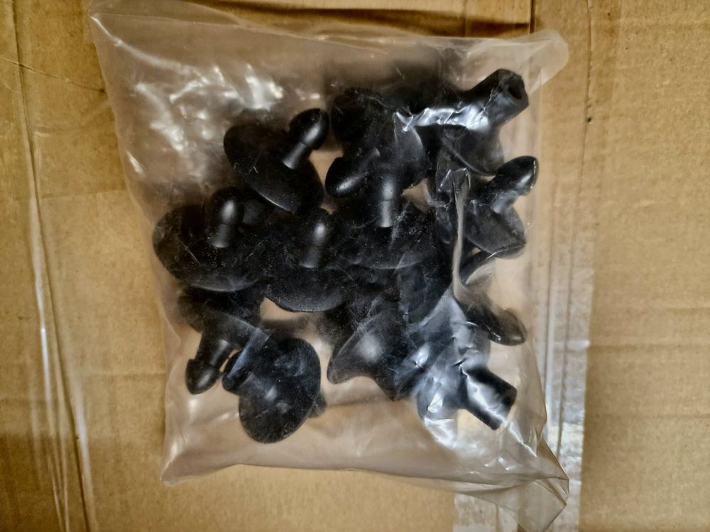 Rubber Tips for Zildjian Cymbal Tree, set of 12pcs (Gebraucht) in ...