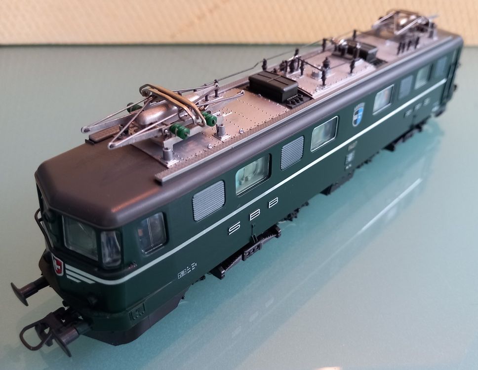 Roco Ae 6/6 11407 grün DC analog | Kaufen auf Ricardo