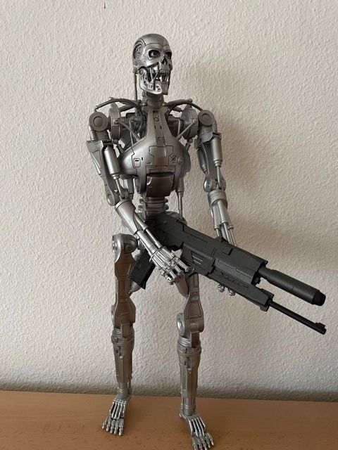 Terminator 2 Skeleton Figur Original (Gebraucht) in für CHF 99 – mit ...