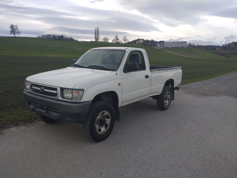 Toyota Hilux 4WD | Kaufen auf Ricardo