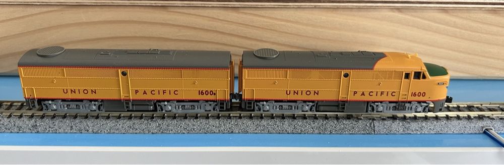 Kato USA Loks digitalisiert (Gebraucht) in Richterswil für CHF 130 ...