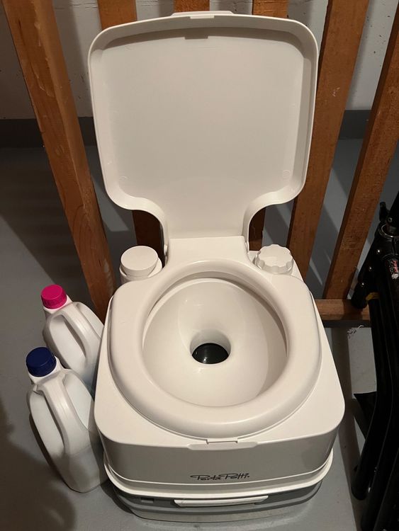 Porta Potti 335 (Neu (gemäss Beschreibung)) in für CHF 46 – mit ...