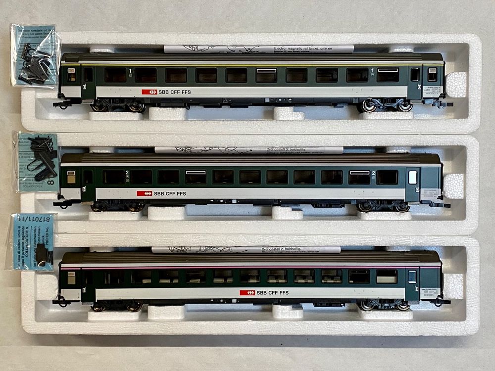 3 x Roco (H0 GS) SBB Reisezugwagen EW IV A, B und Salon (Gebraucht) in Zürich für CHF 140 – mit ...