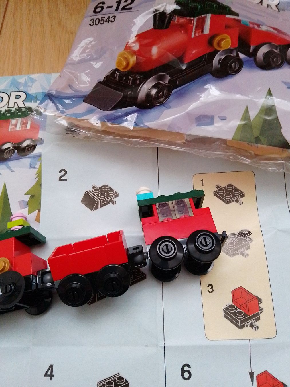 Lego creator 30543 Weihnachtszug kleine Loki mit 2 Wagen (Gebraucht) in ...