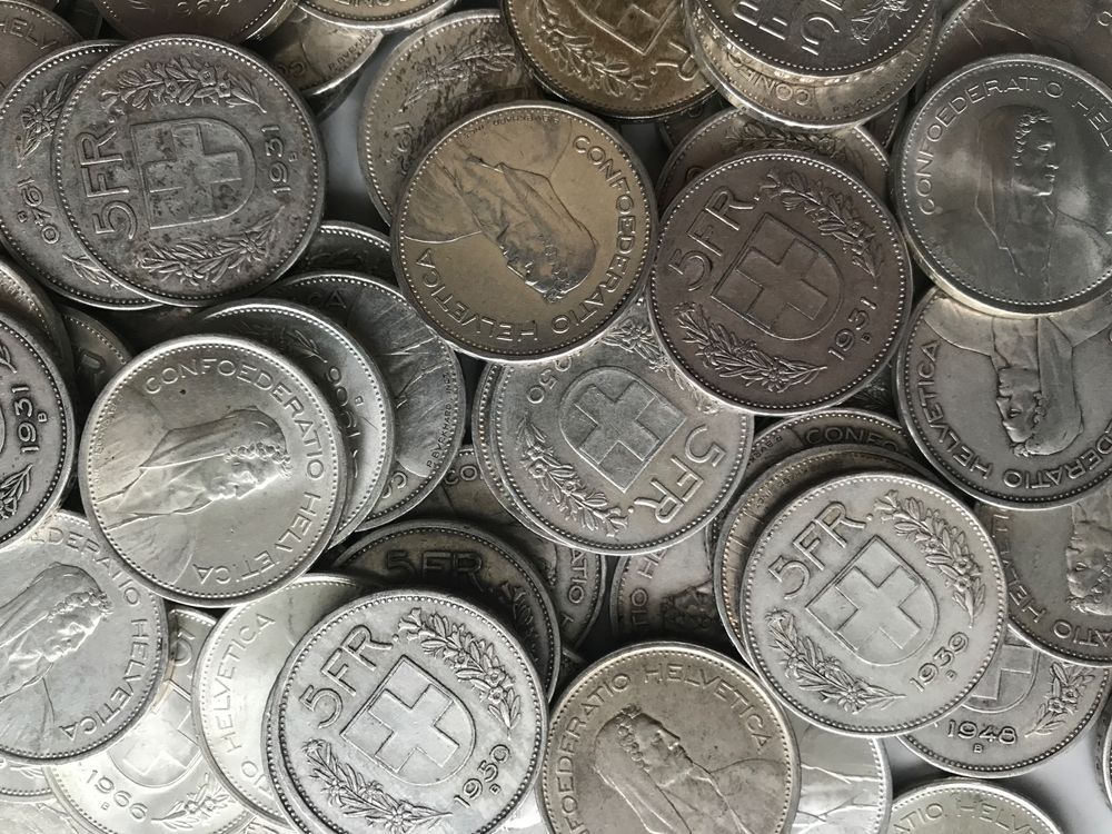 Lot -- 100 Stück 5 Franken 1931 - 1969 Silber (Gebraucht) in Gossau SG ...