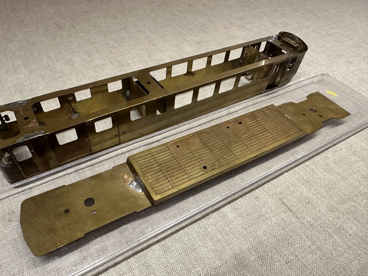 Messing Modell Rohbau Wagenkasten Spur H0 BLS Steuerwagen (Defekt) in ...