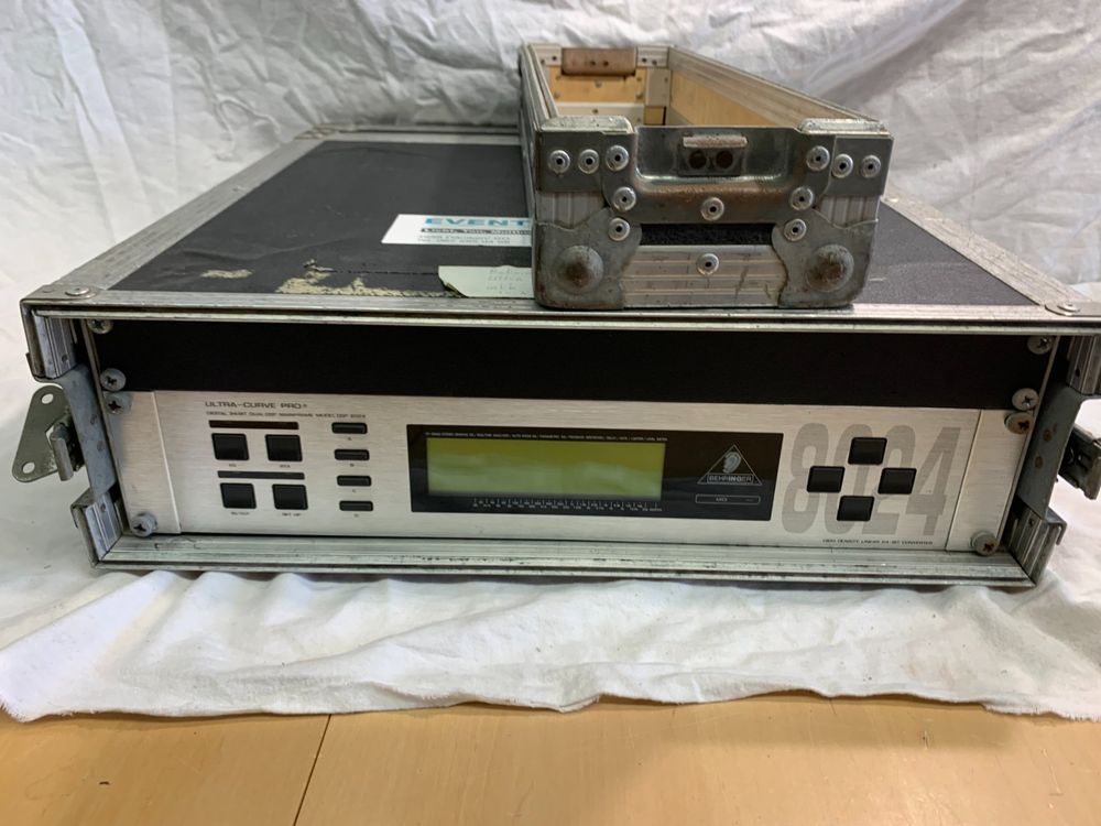 Behringer ultra-curve pro dsp 8024 inkl. Case (L410) | Kaufen auf Ricardo