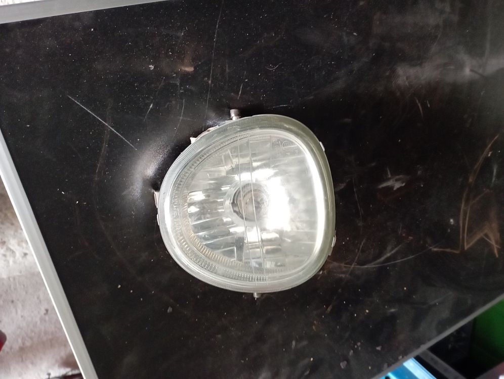 Scheinwerfer Sym Fiddle 3 125 ccm (Gebraucht) in für CHF 25 – mit ...