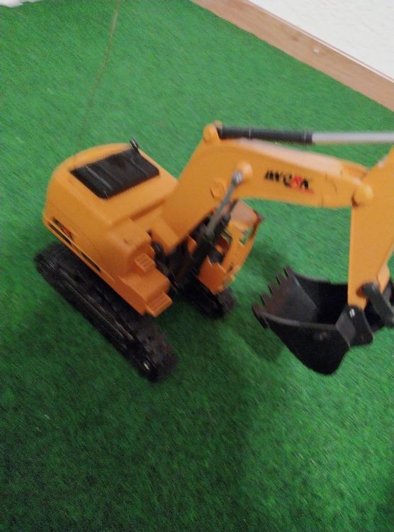 Ferngesteuerter Bagger | Kaufen auf Ricardo