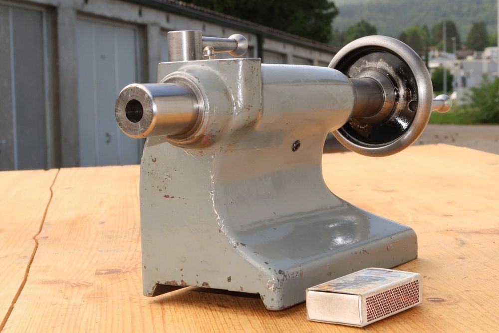 Schaublin 102 Reitstock , mit Schaublin 2° Werkzeugaufnahme (Gebraucht) in Biel/Bienne für CHF ...