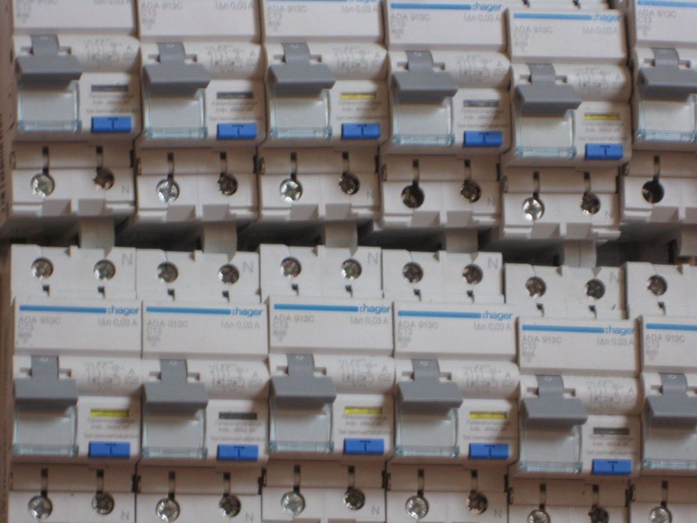 Hager FI-LS ADA913C 13A 30mA | Kaufen auf Ricardo