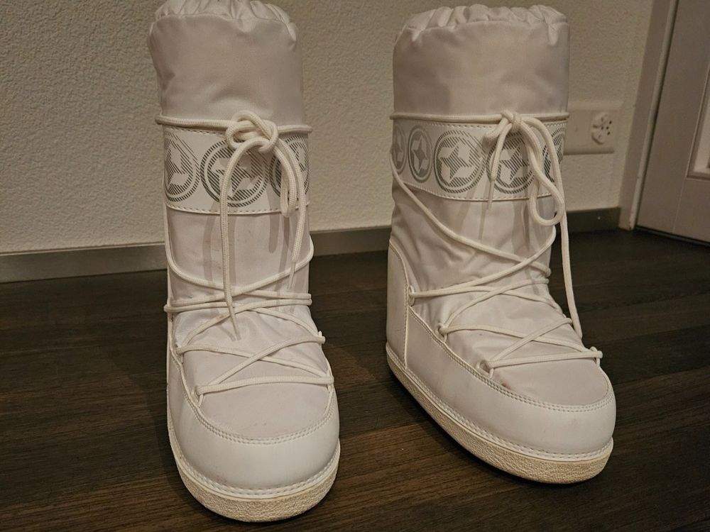 Colmar Moon Boots (Gebraucht) in Cham für CHF 24 – mit Lieferung auf ...