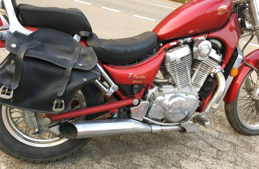 SUZUKI INTRUDER VS 800 GLP ROT JAHRGANG 1994 (Gebraucht) in Matzingen ...