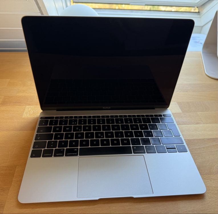 MacBook 12“ Retina Silver 2015 / Neuwertig (Gebraucht) in Egliswil für ...