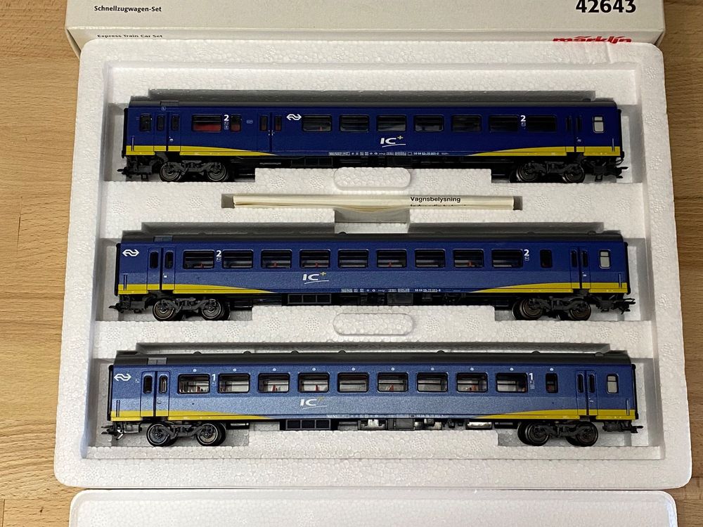 Märklin 42643 Wagen-Set - 3 Schnellzugwagen (Neu und originalverpackt ...