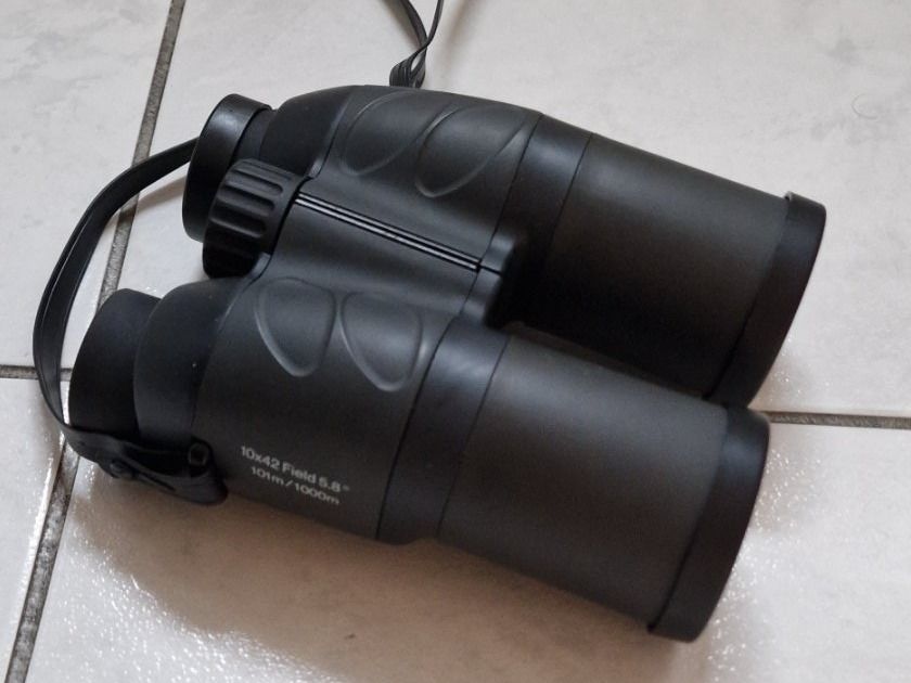 Carena Laser 10x42 Feldstecher inkl. Etui (Gebraucht) in Zürich für CHF ...
