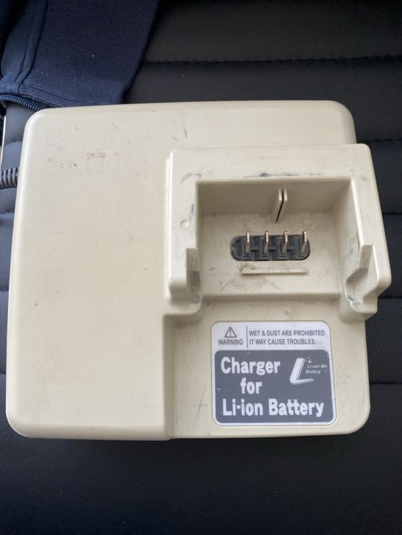 Ladegerät Panasonic für 26v Flyer Akku (Gebraucht) in Reinach BL für ...