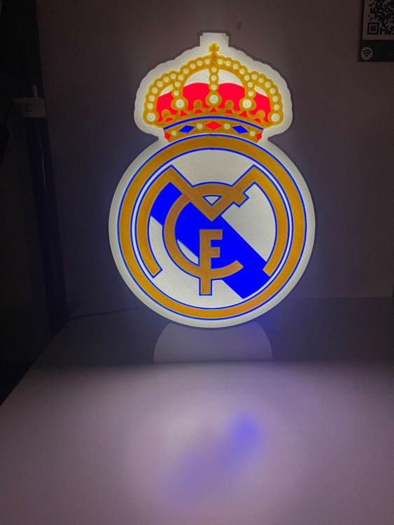 Real Madrid Logo mit LEDs (Neu (gemäss Beschreibung)) in Luzern für CHF ...