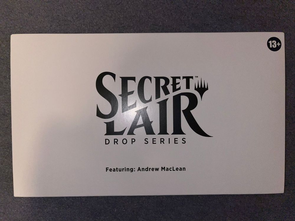 Secret Lair Featuring: Andrew MacLean | Kaufen auf Ricardo