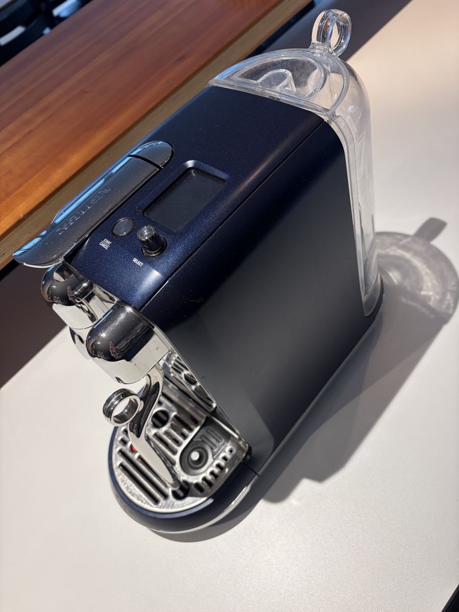 Nespresso Kapselmaschine Creatista Plus blue (D'occasion) à Pratteln ...