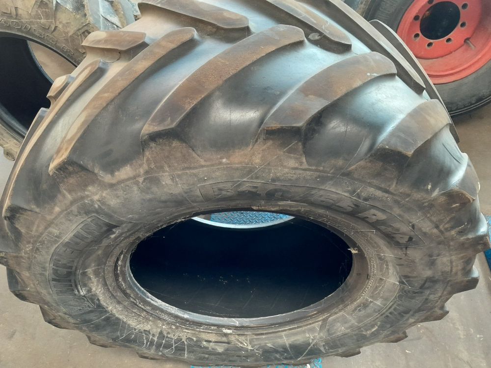 Reifen 540/65 R24 (Defekt) in Hohentannen für CHF 51 – nur Abholung auf ...